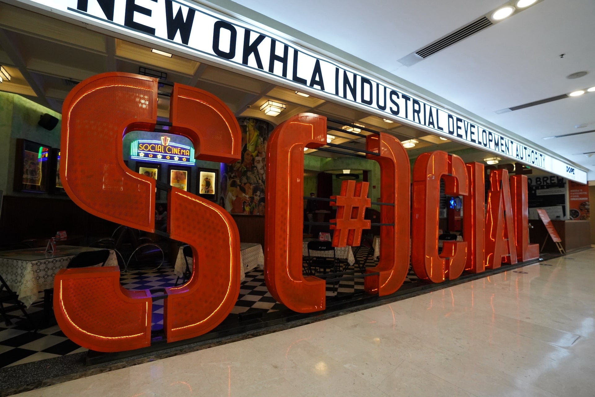 SOCIAL | DLF Mall of India